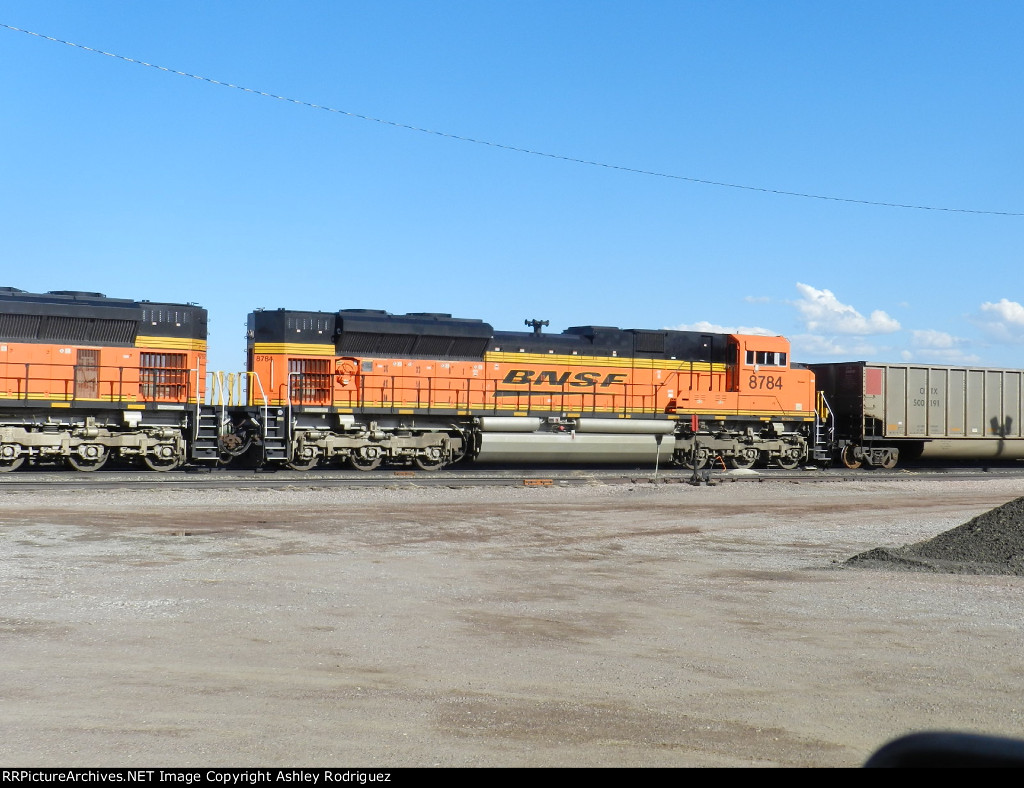 BNSF 8784
